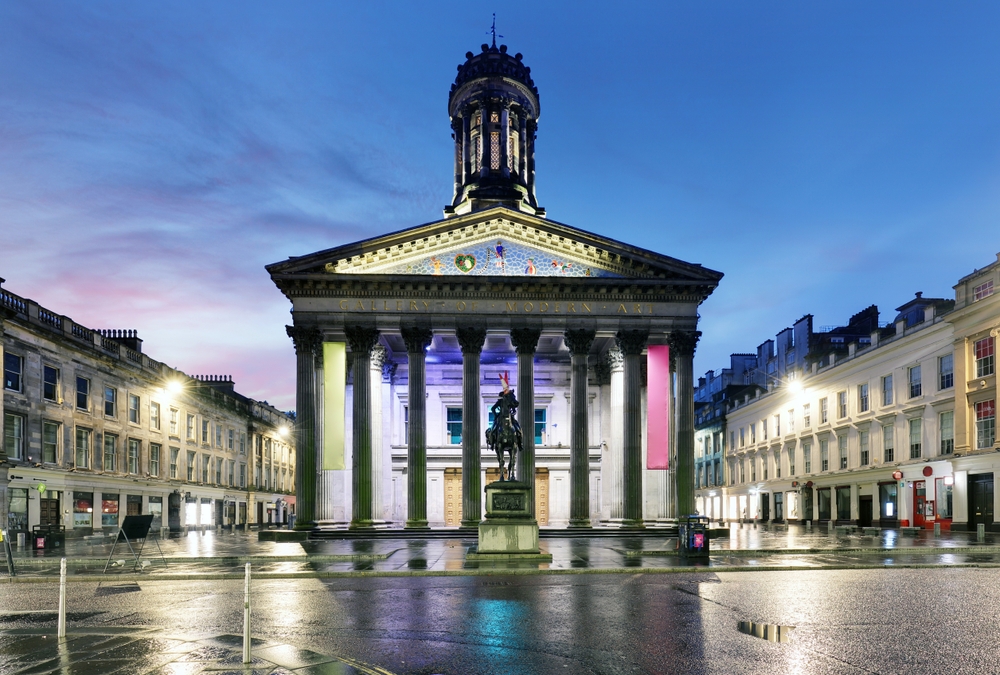 Discover Destinations with Loganair | UK & Europe Routes